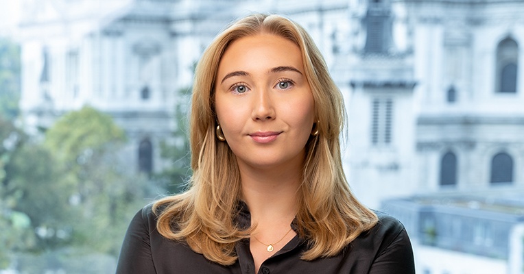 Clara Bostrom | Dechert LLP